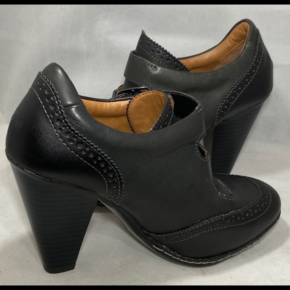 Eurosoft | Shoes | Eurosoft By Soft Asadura Monk Strap Heels Black 7m ...
